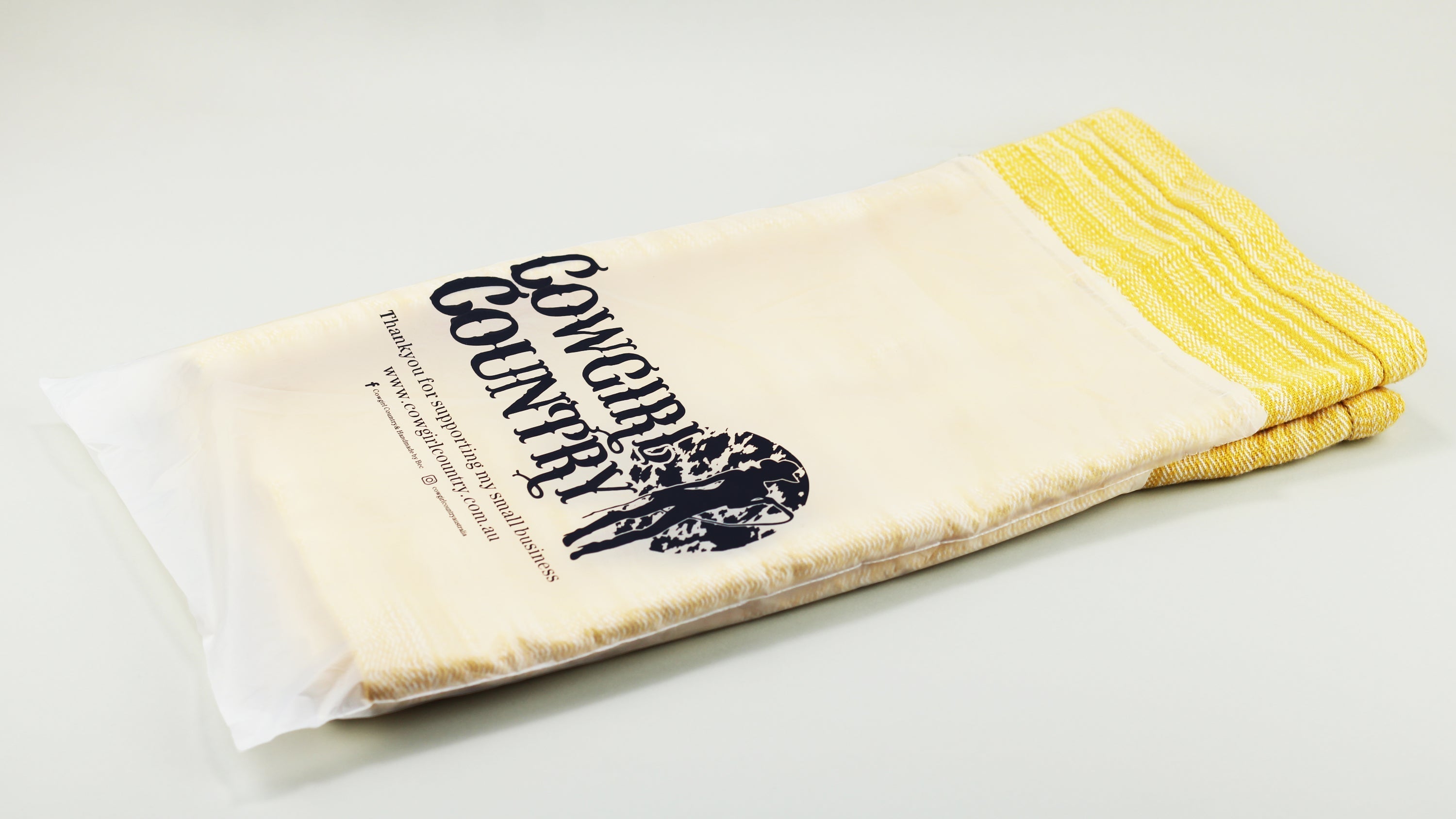 Eco-Friendly Garment Bags for New Sustainable Packaging – suprpack.com